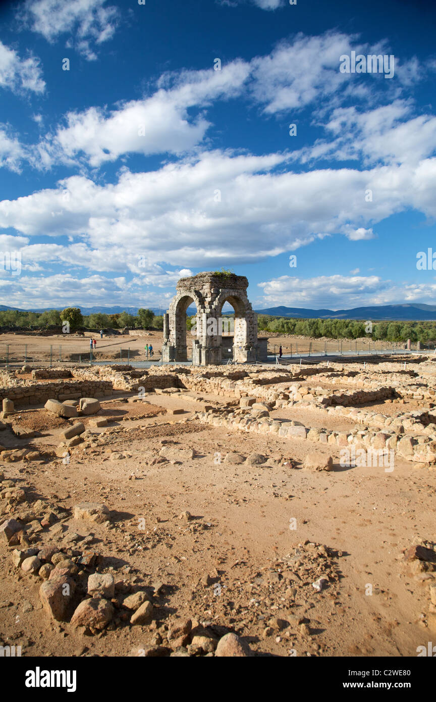 Roman arch of caparra hi-res stock photography and images - Alamy