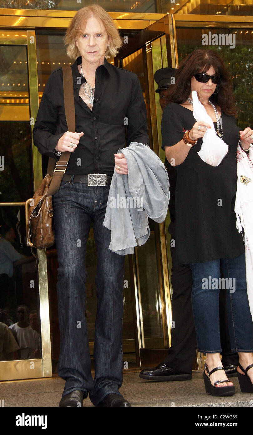 Tom Hamilton Terry Cohen