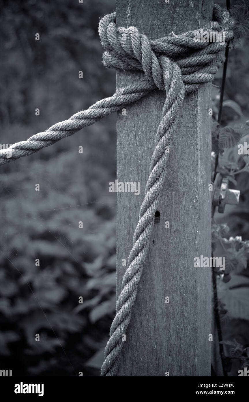 Wooden rope bed hi-res stock photography and images - Alamy