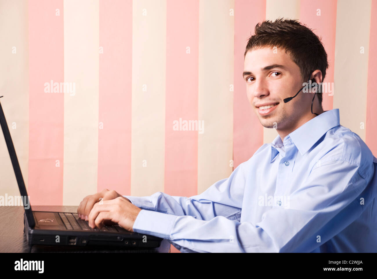 Business call center comunicate hi-res stock photography and images - Alamy