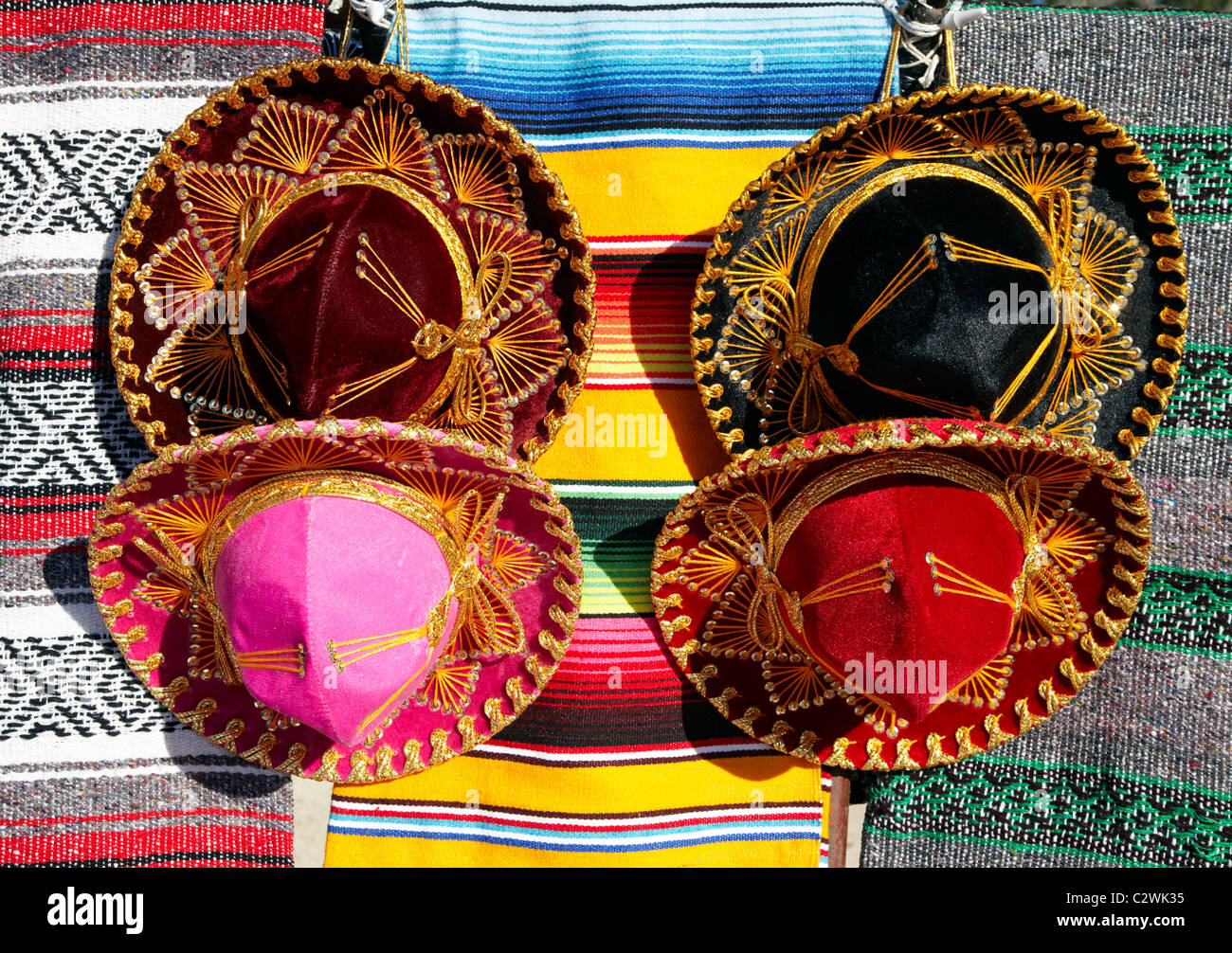 Mexican Style Hats For Sale Chichen Itza Mexico Stock Photo - Alamy