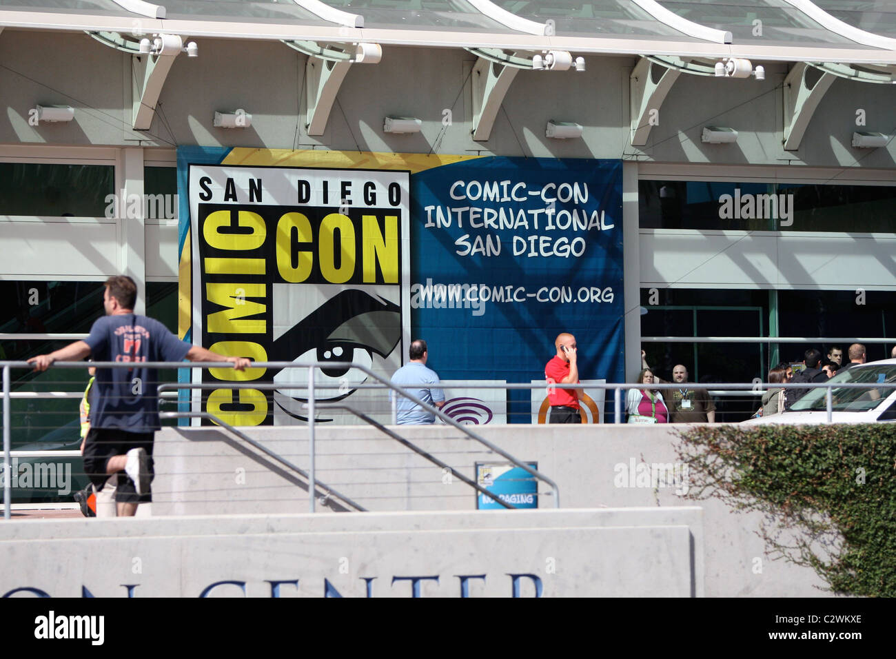 Atmosphere Comic-Con 2008 - Day 1 - at the San Diego convention center ...