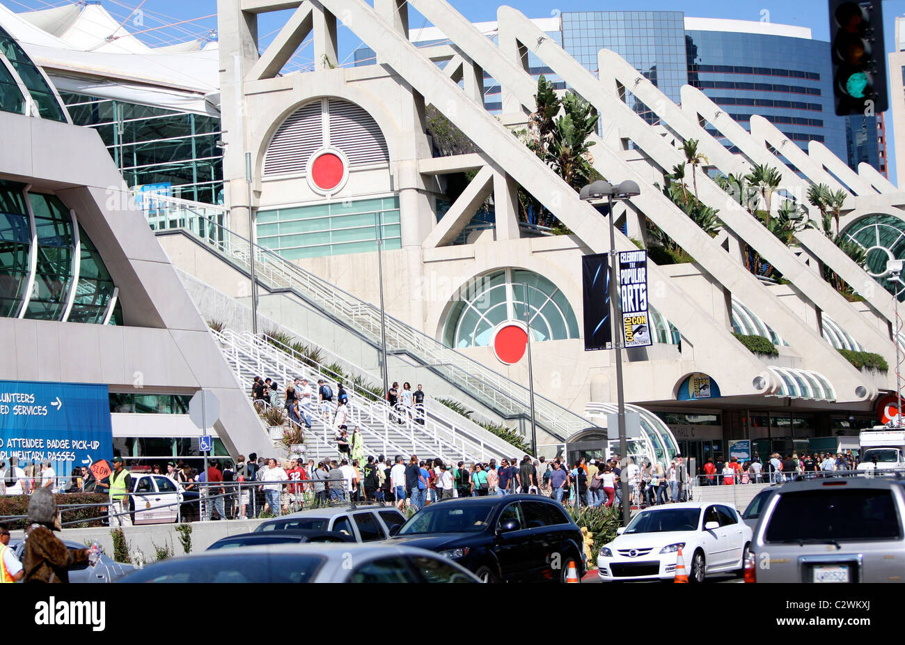 Atmosphere Comic-Con 2008 - Day 1 - at the San Diego convention center ...