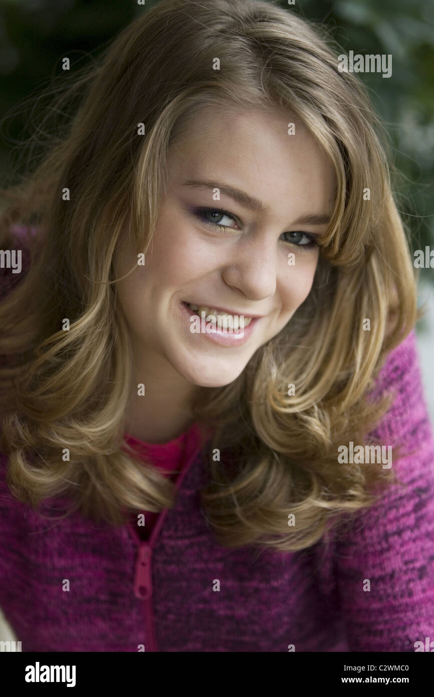 Happy teen girl age 17 hi-res stock photography and images - Alamy