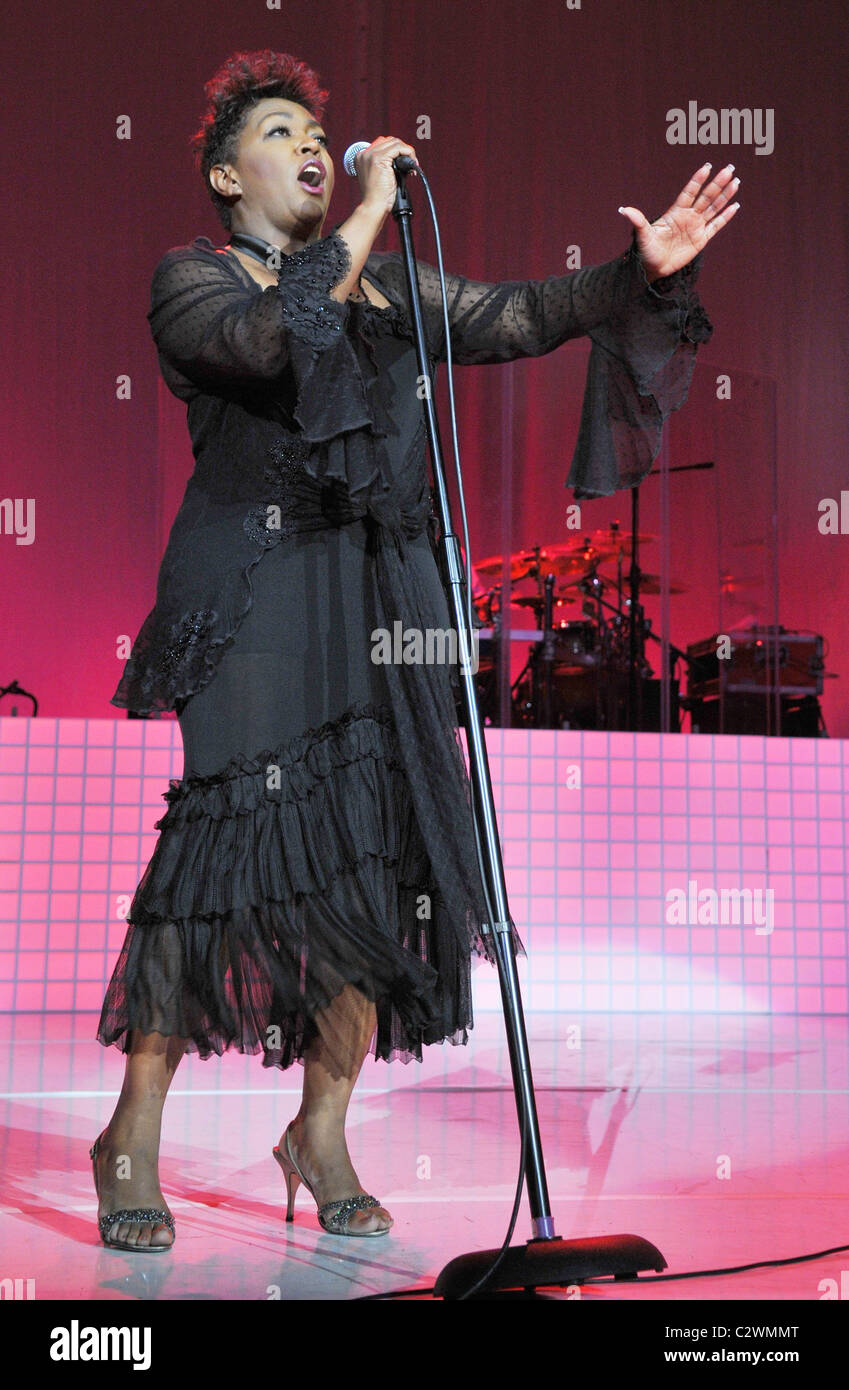 Anita Baker performs live at the 'Seminole Hard Rock Hotel and Casino ...