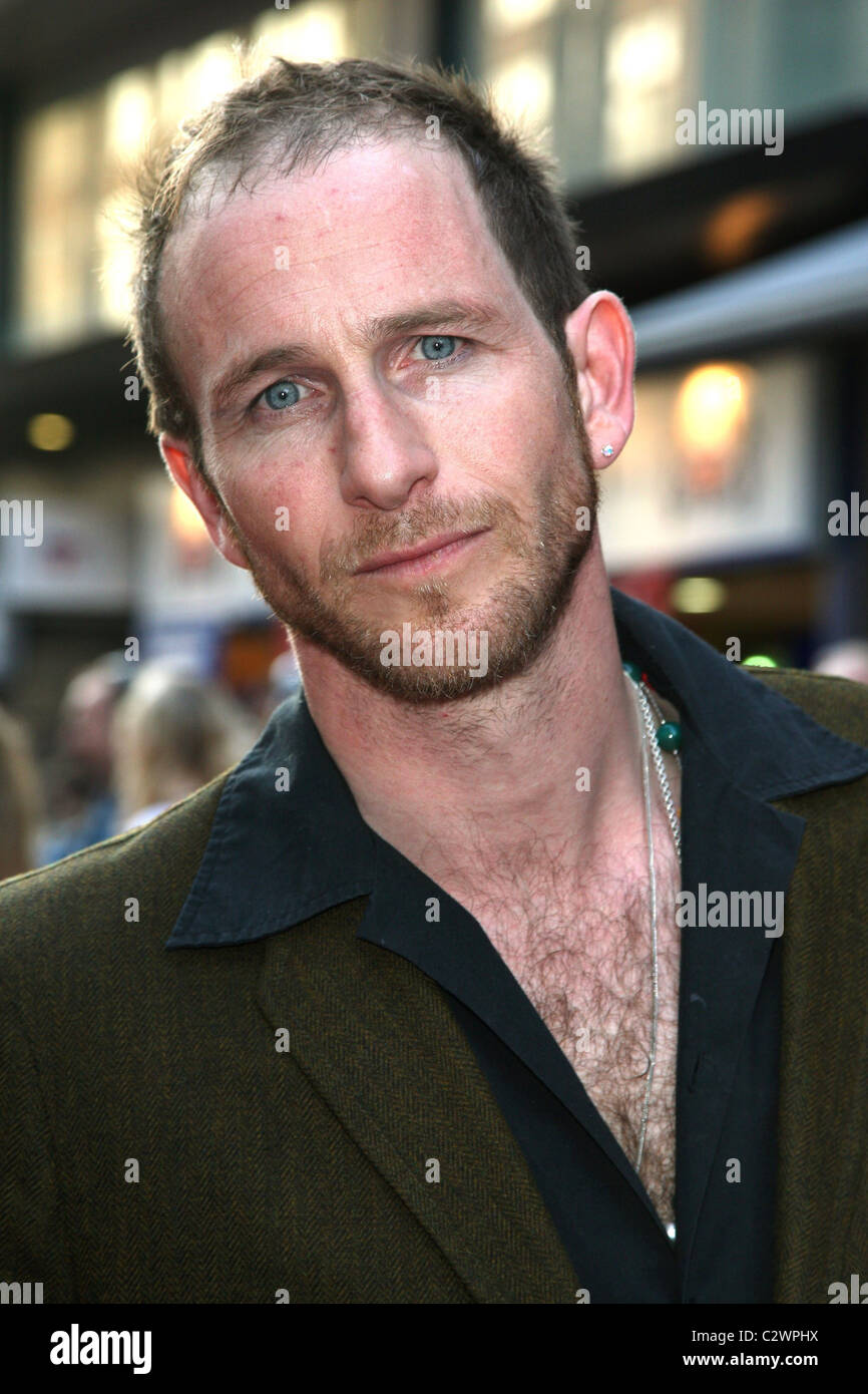 Paul kaye hi-res stock photography and images - Alamy