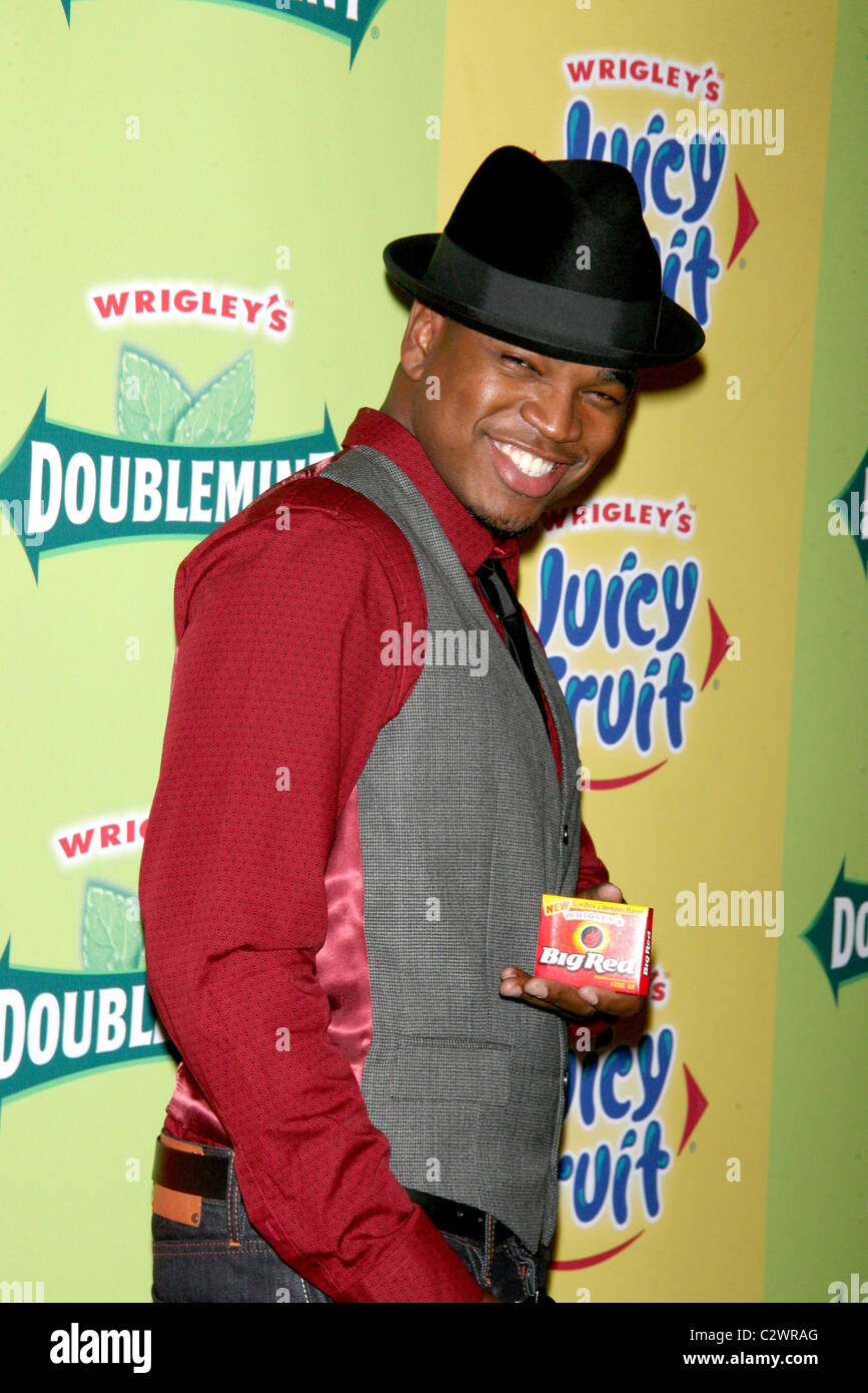 Ne-Yo arrives at the debut of the remade Wrigley's Gum jingle at the ...