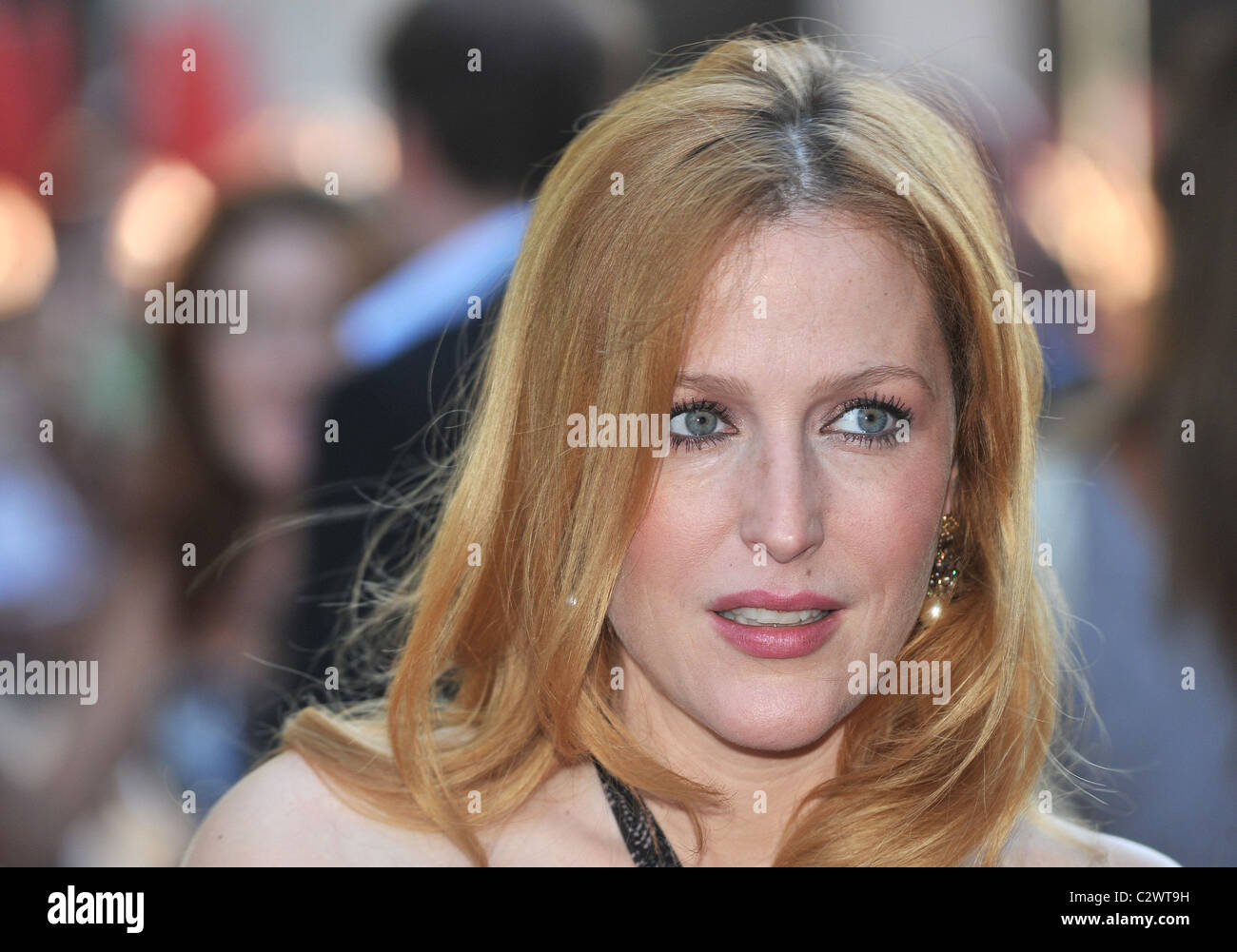 Gillian Anderson UK Premiere of 'The X-Files: I Want to Believe' held ...