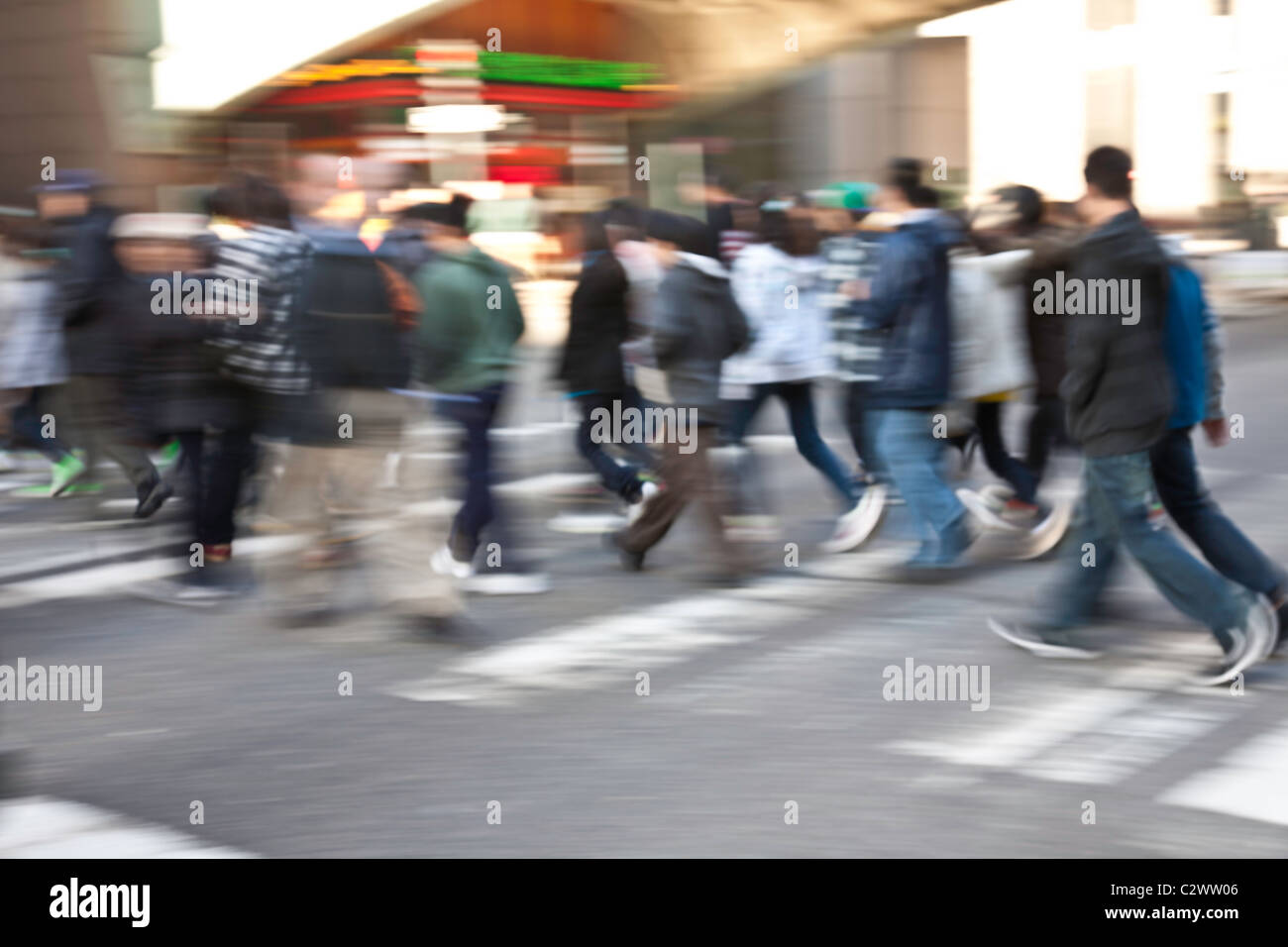 Crowd rush hour hi-res stock photography and images - Alamy