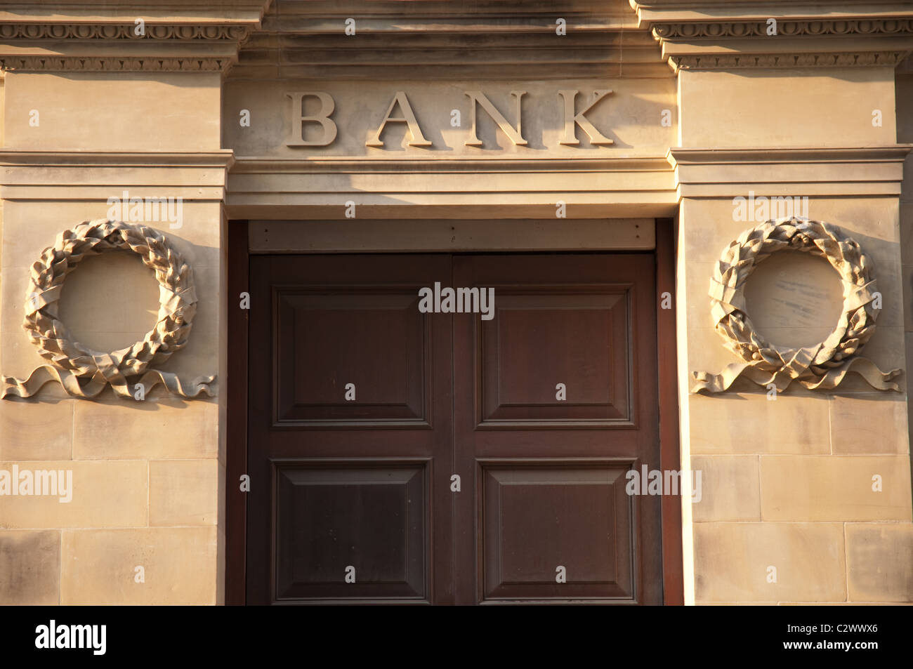 Stone bank hi-res stock photography and images - Alamy