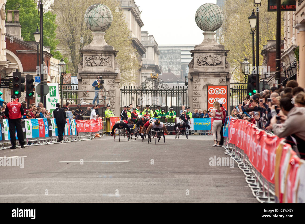 Mens Wheelchair race leaders at the London Marathon 2011,Church Street ...
