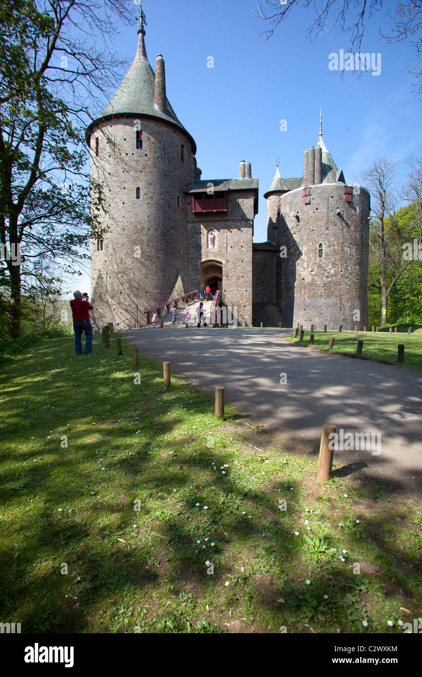 Castell coch hi-res stock photography and images - Alamy