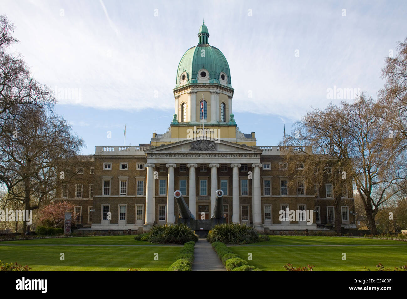 Imperial war museum london hi-res stock photography and images - Alamy