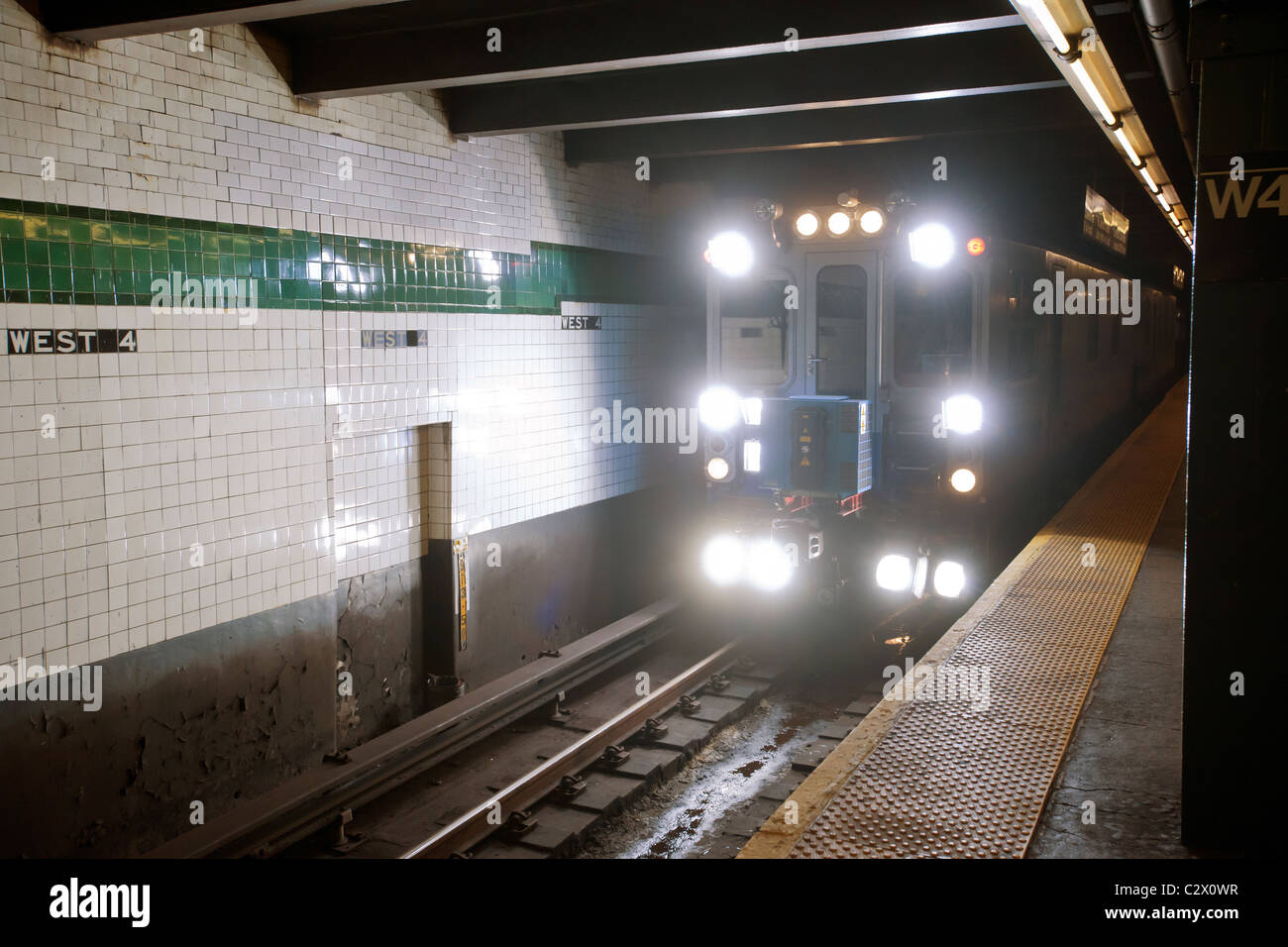 Track inspection hi-res stock photography and images - Alamy