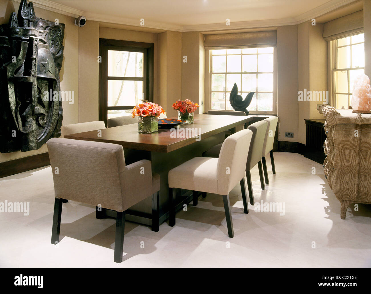 Michael reeves designer interiors hi-res stock photography and images ...