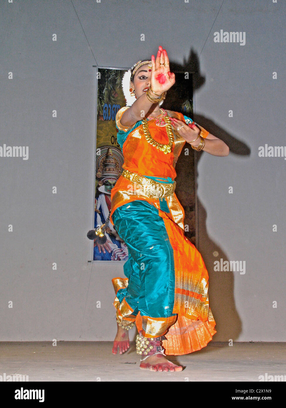 Bharatanatyam, classical dance form of South India Stock Photo - Alamy