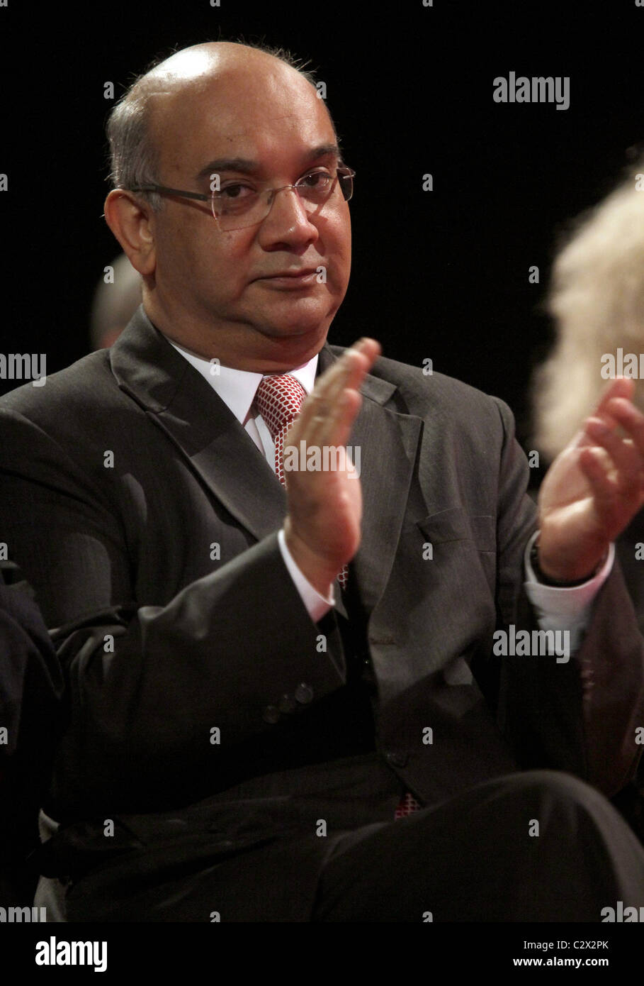 KEITH VAZ MP LABOUR PARTY LEICESTER EAST 30 September 2010 MANCHESTER ...