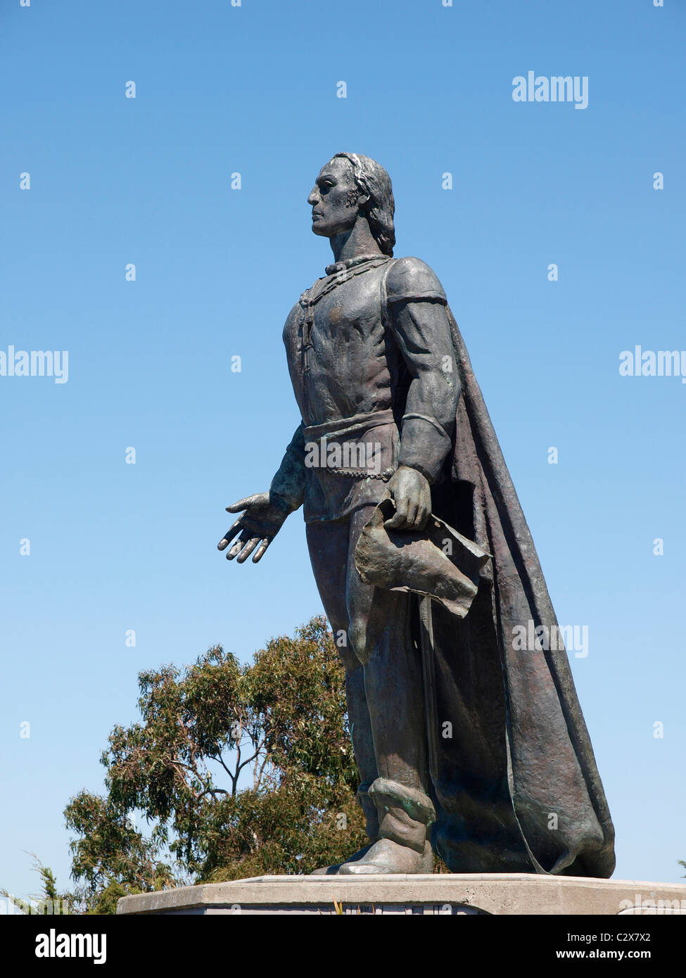 Statue of Christopher Columbus near Coit Tower Telegraph Hill San ...