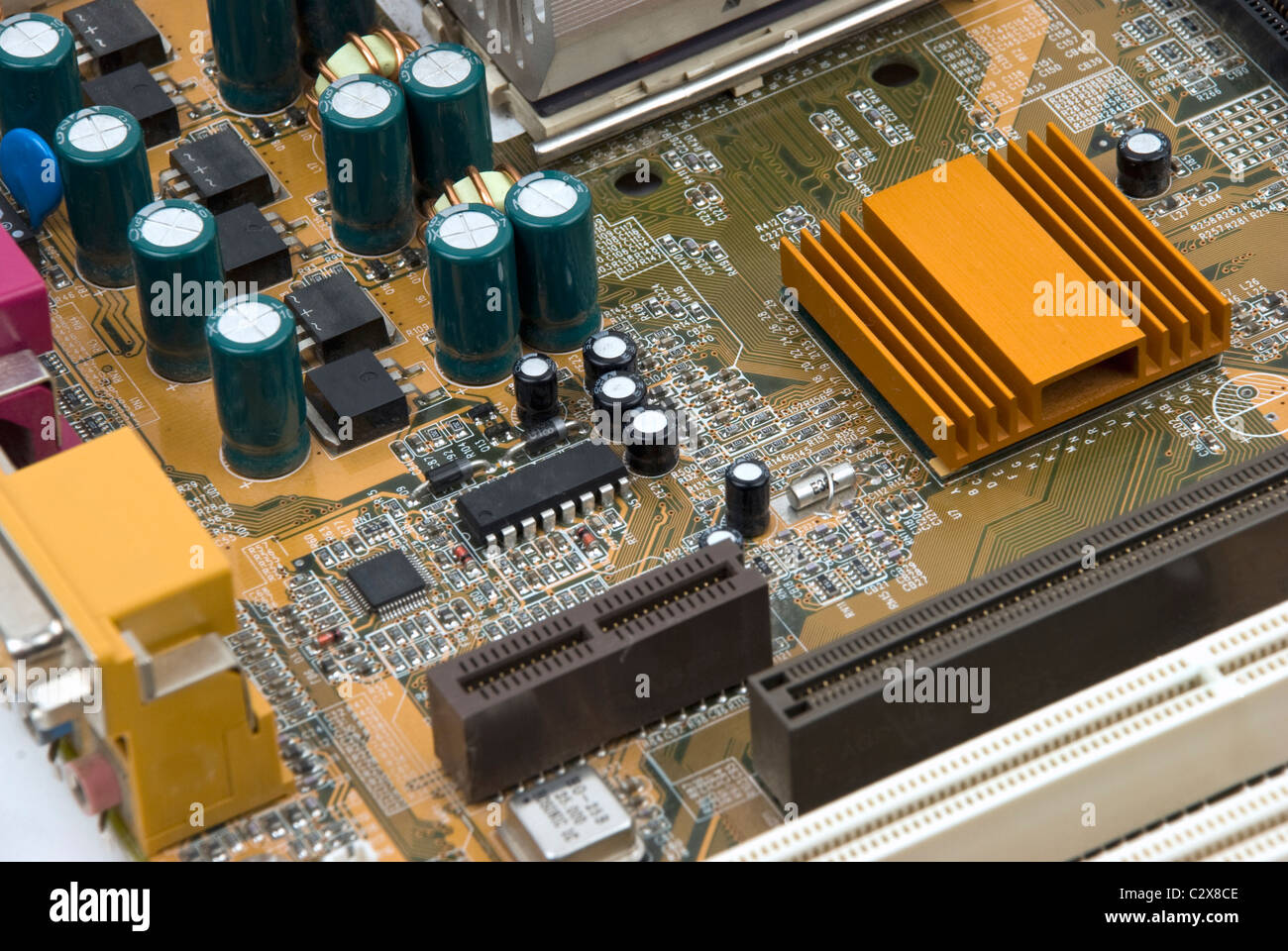 Circuits components hi-res stock photography and images - Alamy