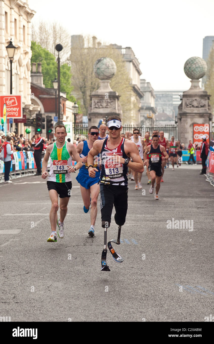 British Paralympian Richard Whitehead running the London marathon 2011 ...