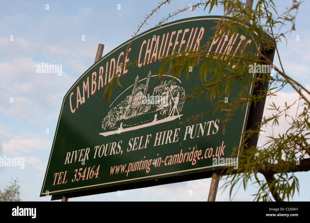 Punting company hi-res stock photography and images - Alamy