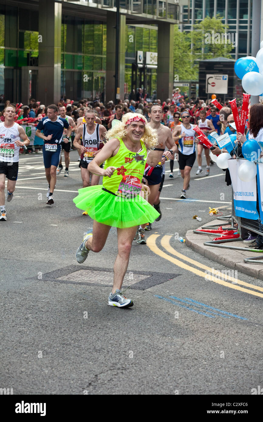Fancy dress runners on the London Marathon 2011 at Canary Wharf ...
