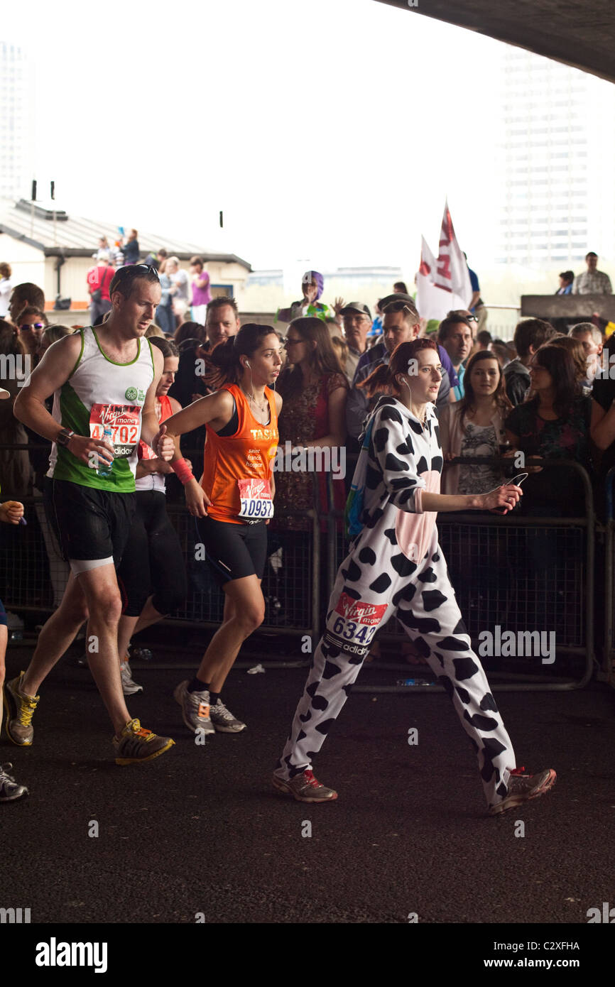 Fancy dress runner at the london marathon 2011 hi-res stock photography ...