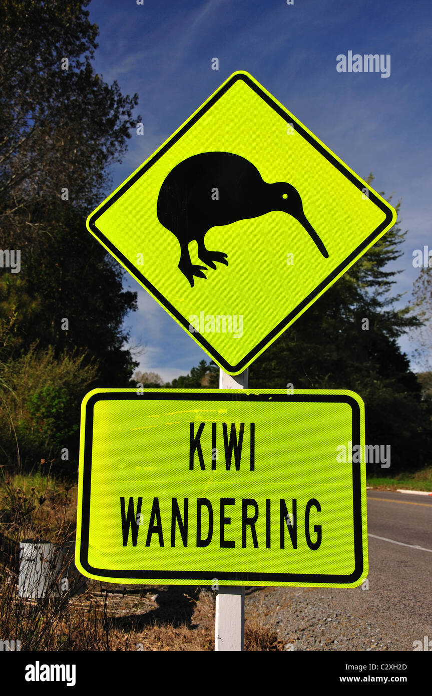 Kiwi road sign hi-res stock photography and images - Alamy