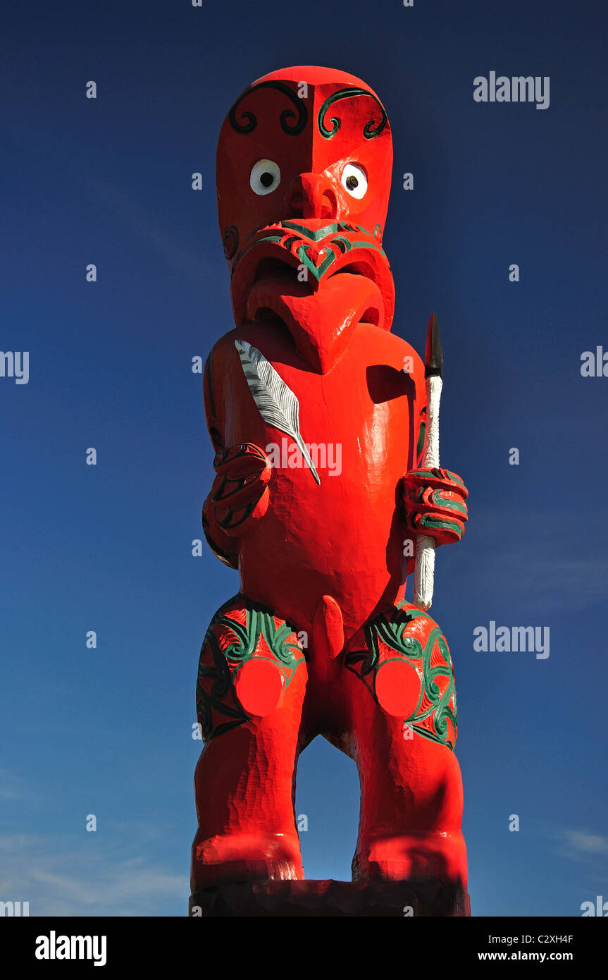Maori Statue High Resolution Stock Photography and Images - Alamy