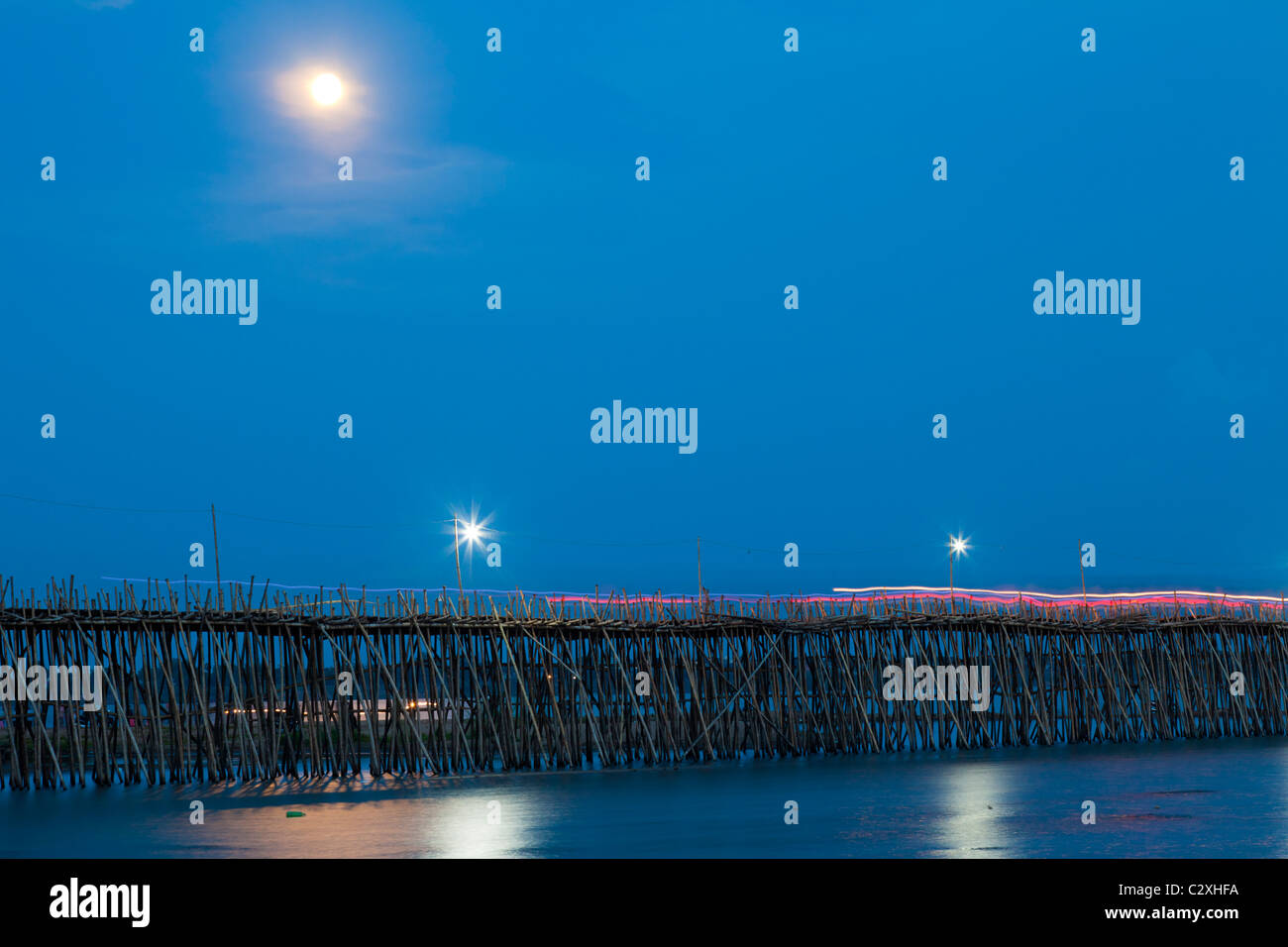 Bamboo bridge over the Mekong river to Koh Paen at dusk - Kampong Cham ...