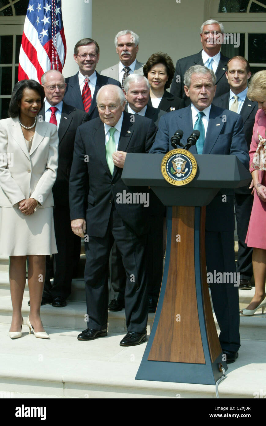George W. Bush, Dick Cheney, Condoleezza Rice and members of the Bush ...
