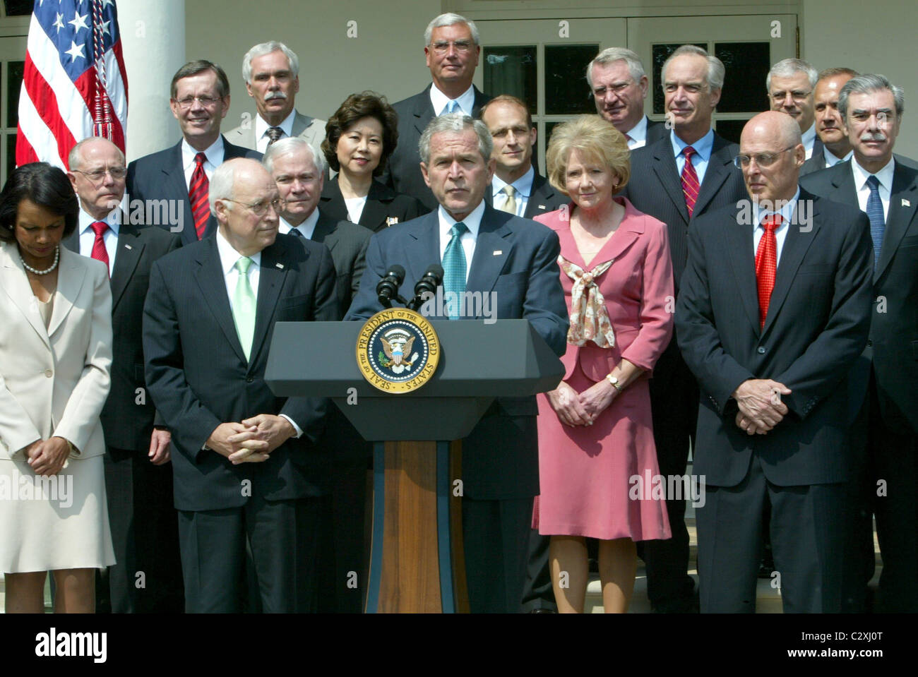 George W. Bush, Dick Cheney, Condoleezza Rice and members of the Bush ...
