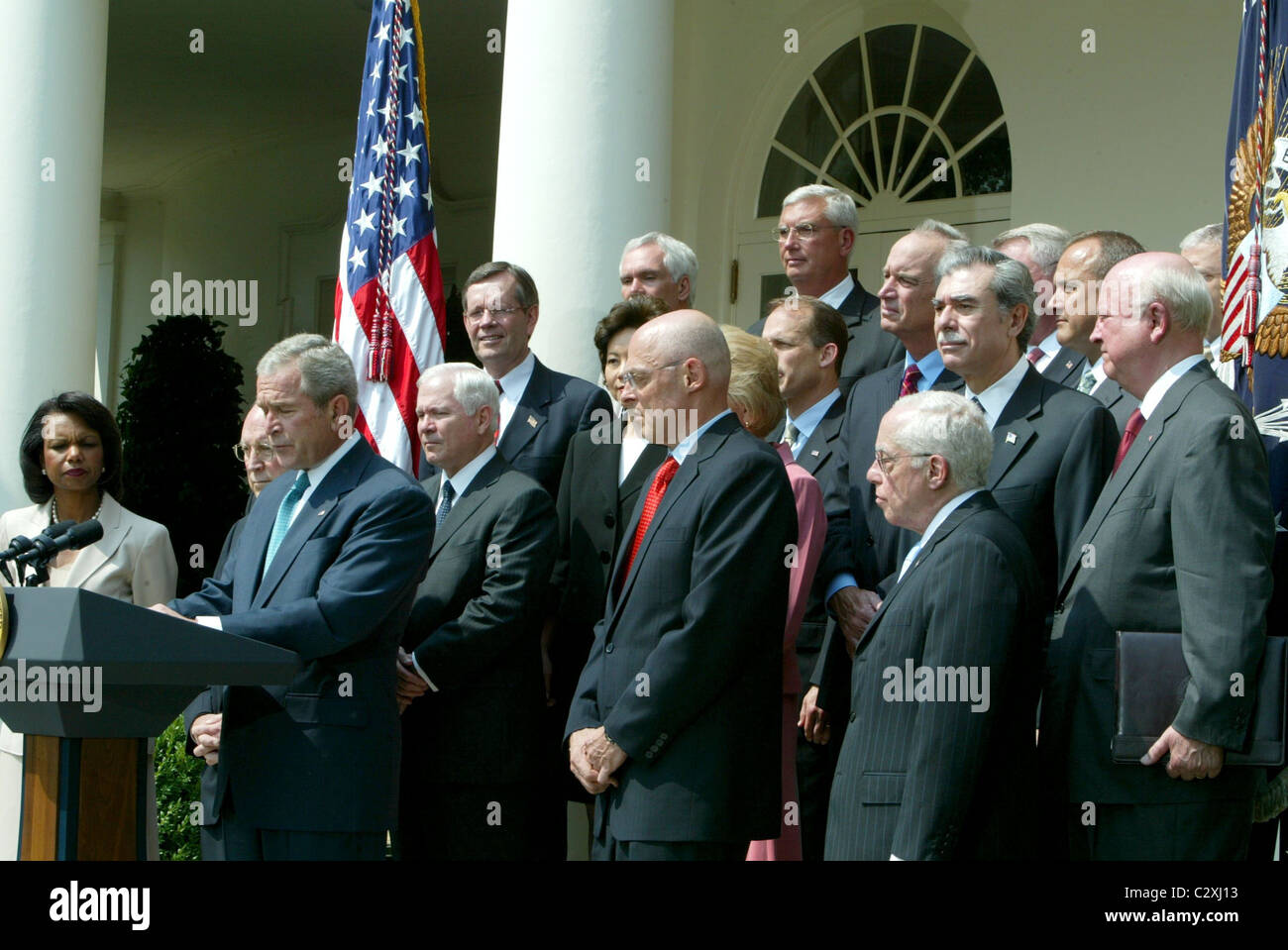 George W. Bush, Dick Cheney, Condoleezza Rice and members of the Bush ...