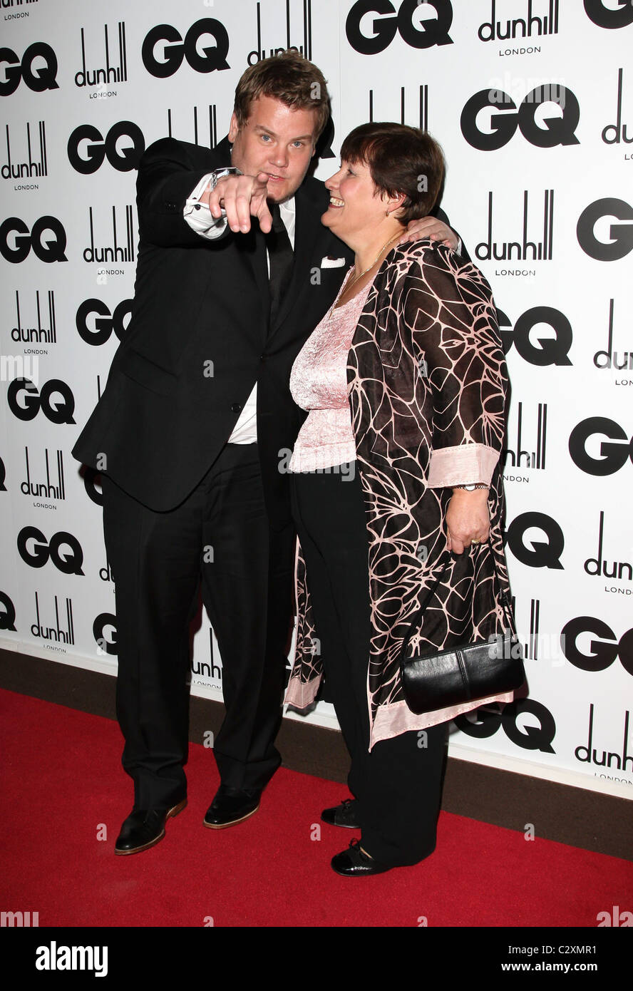 James corden and his mother hi-res stock photography and images - Alamy