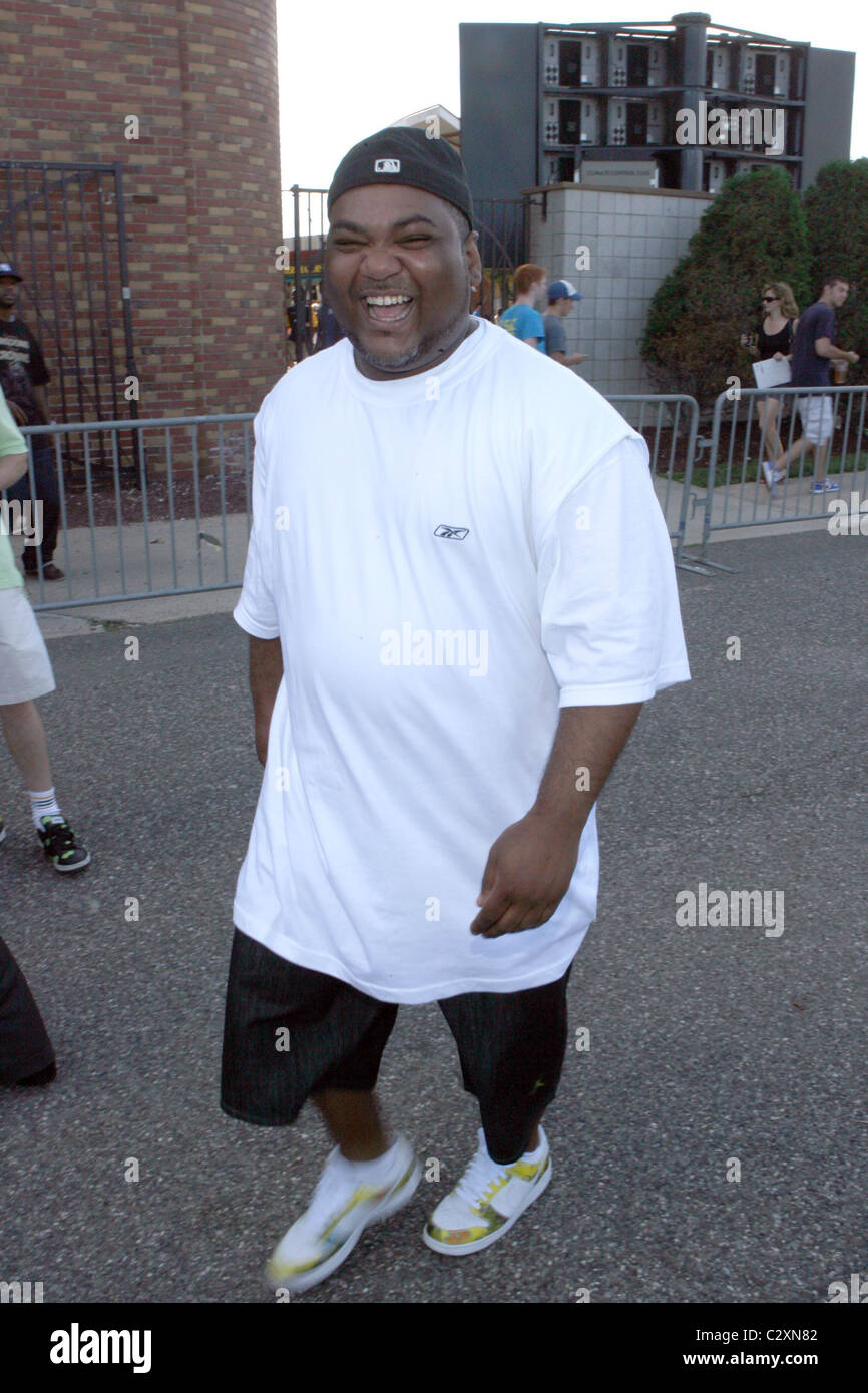 Maseo of Dela Soul 2008 Rock the Bells at Jones Beach Theatre Wantagh ...