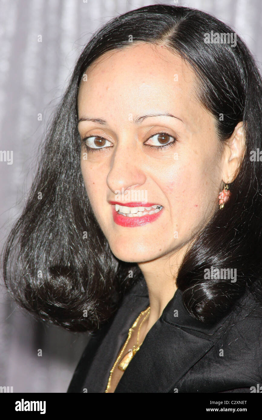 Isabel Toledo receives FIT's Couture Council Award at the Rainbow Room ...
