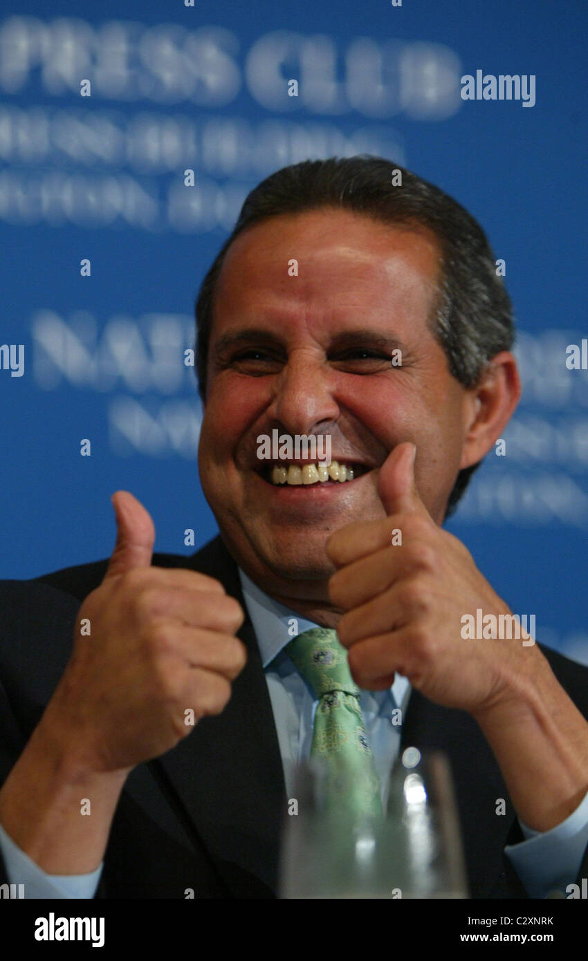 Manuel A. Diaz Mayor of Miami and President of the U.S. Conference of ...