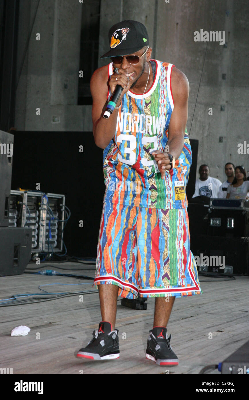 Mos Def 2008 Rock the Bells at Jones Beach Theatre Wantagh, New York ...