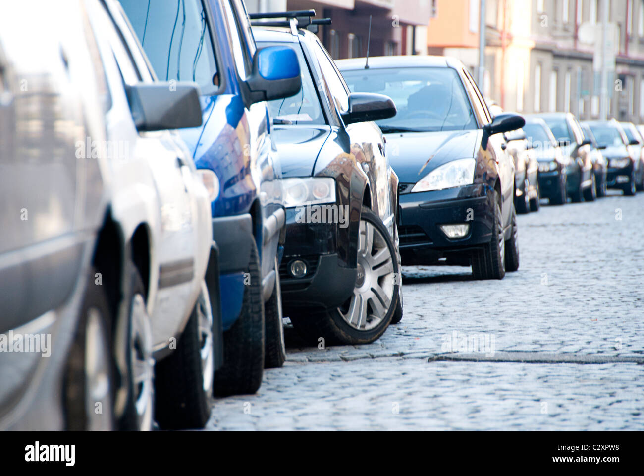 Parked cars on city street hi-res stock photography and images - Alamy