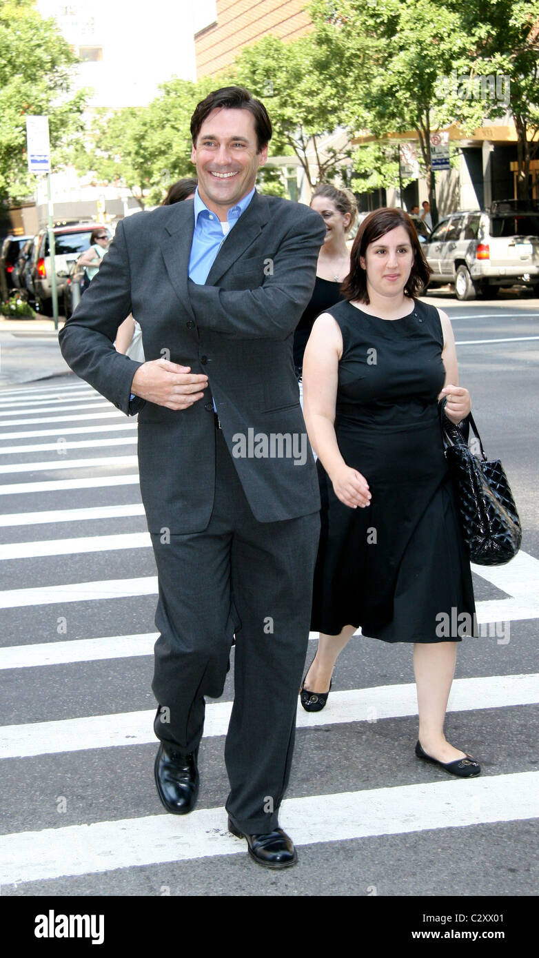 Jon Hamm leaving ABC Studios after appearing on 'Live with Regis and ...