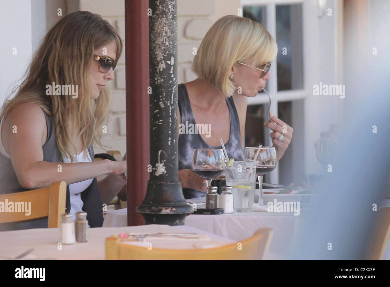 My Name is Earl' star Jamie Pressley meets friends for lunch at ...