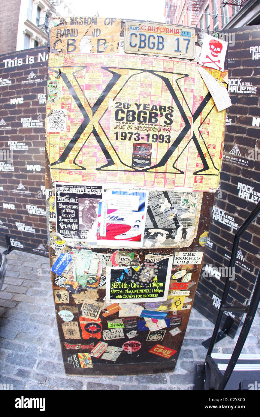 Atmosphere - CBGB Phonebooth to be donated to the annex press ...