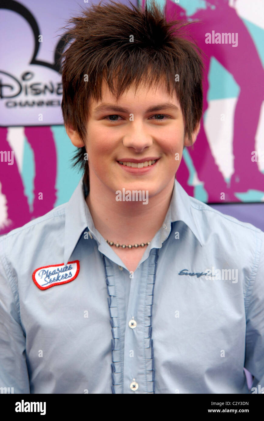 Brad Kavanagh Shirt Off