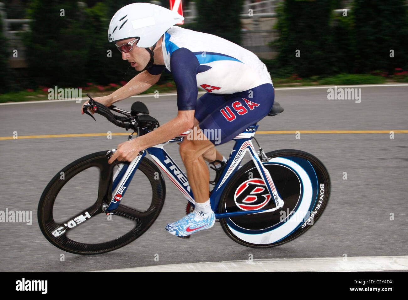 Levi Leipheimer riding for the USA in the Time Trial Men, Road Cycling ...