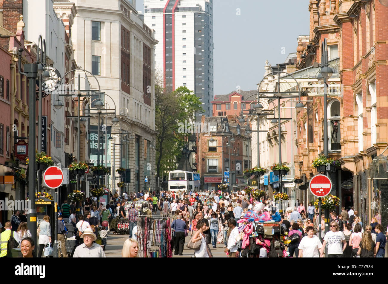 leeds high street north yorkshire shoppers retailer retailers sale ...