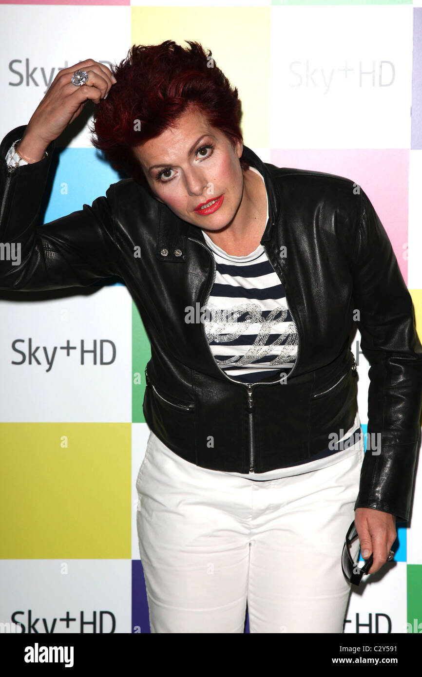 Arrivals cleo rocos hi-res stock photography and images - Alamy