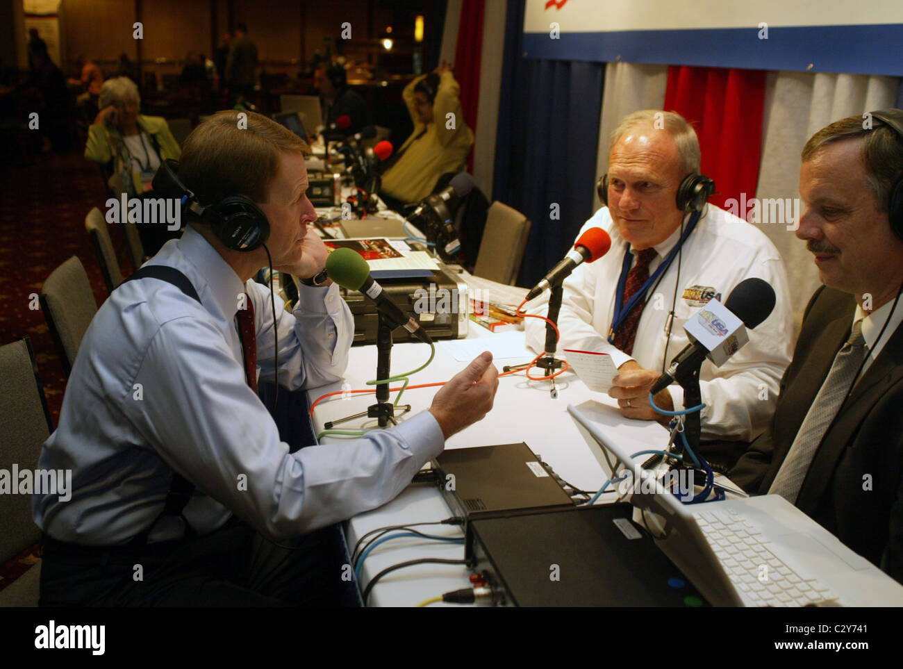 Tony perkins family hi-res stock photography and images - Alamy