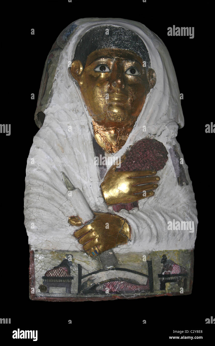 Ancient Egyptian Death Mask Stock Photo - Alamy