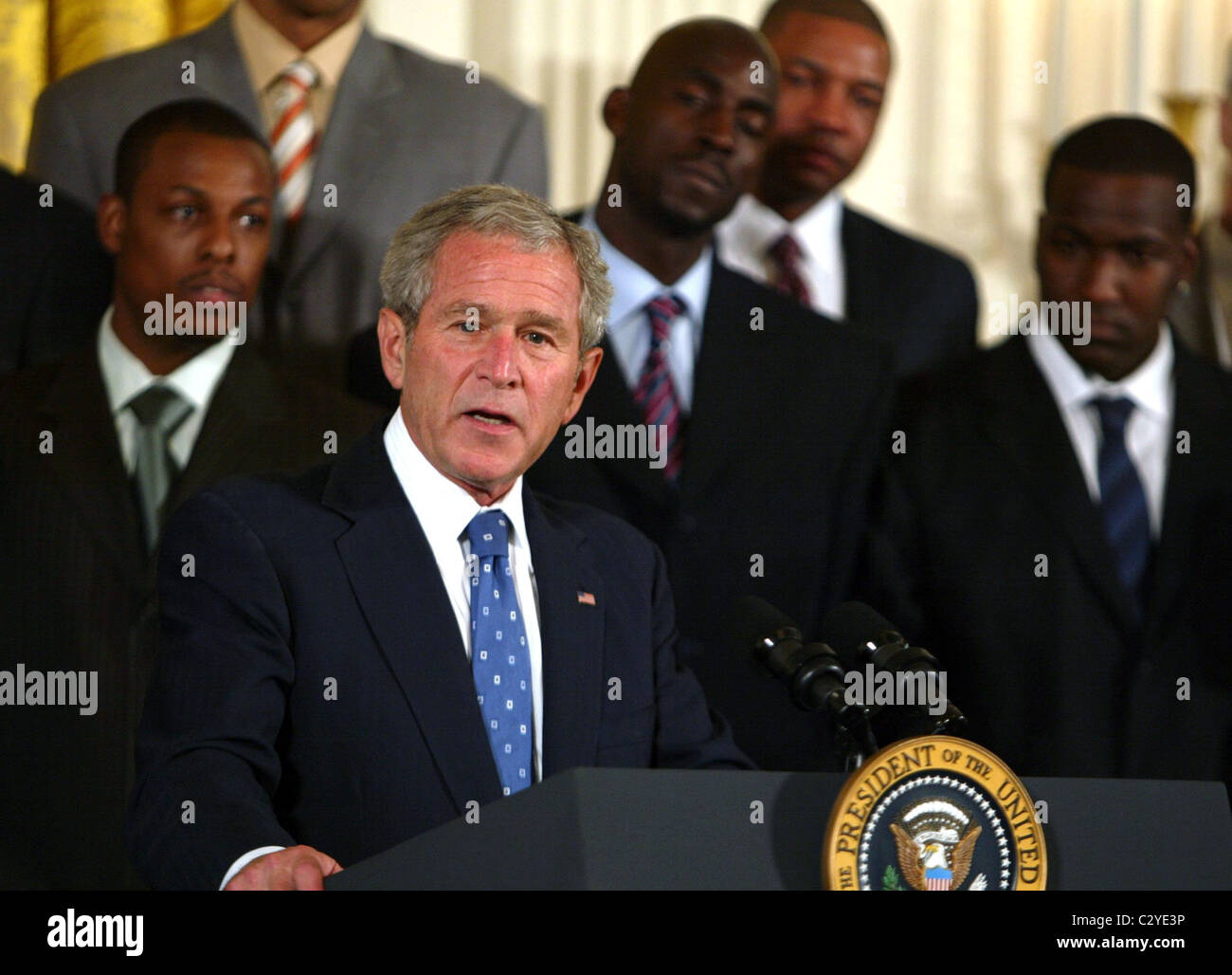 President George W. Bush pays tribute to the Celtics' 17th NBA ...