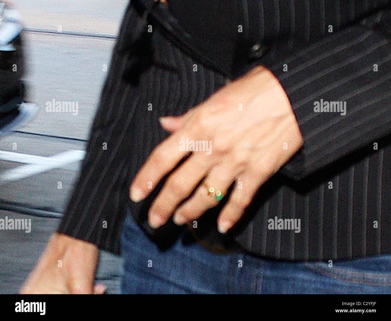 Jennifer Aniston arrives at Madeo Restaurant to have dinner with Woody ...